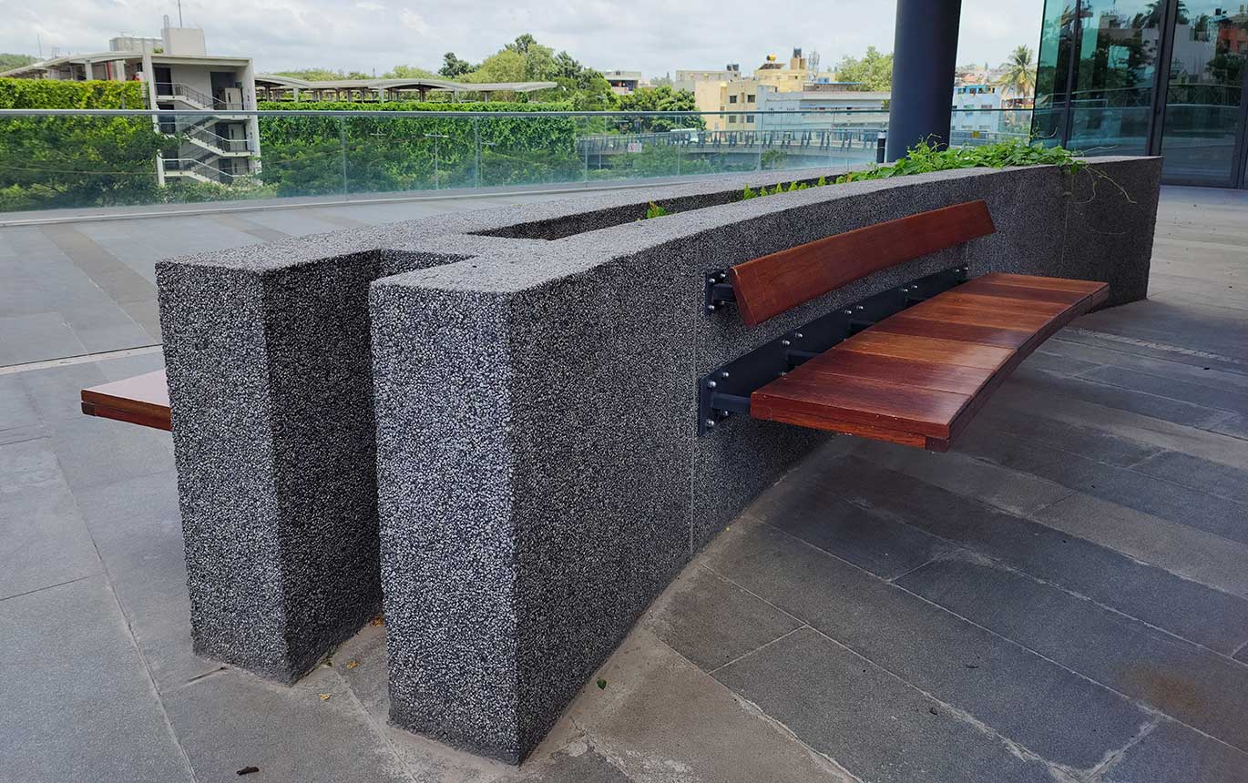 FreeForm | Stonecrete—Exposed Aggregate Plaster | Grit Wash Plaster ...